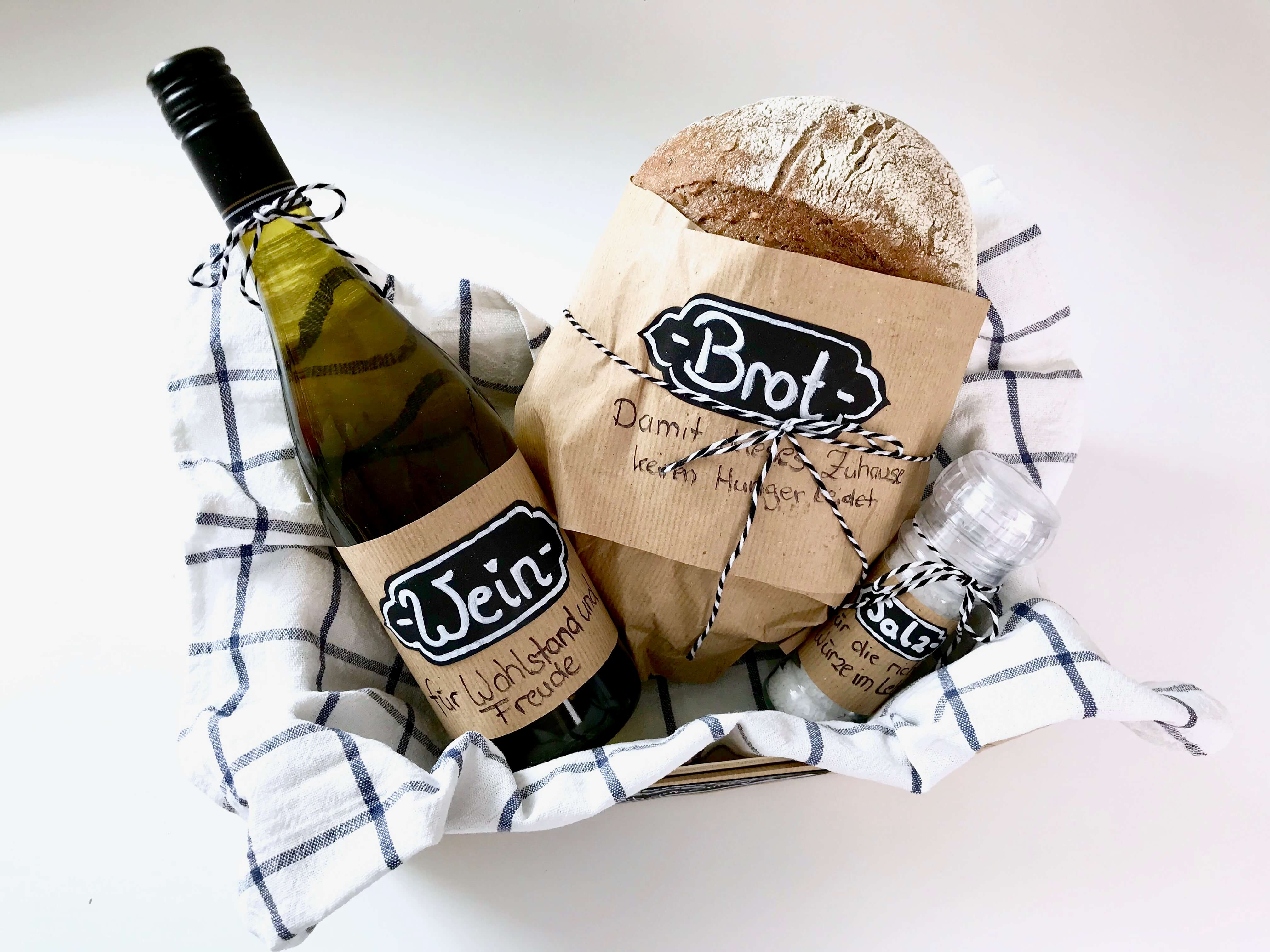 Geschenk Zum Einzug Salz Und Brot